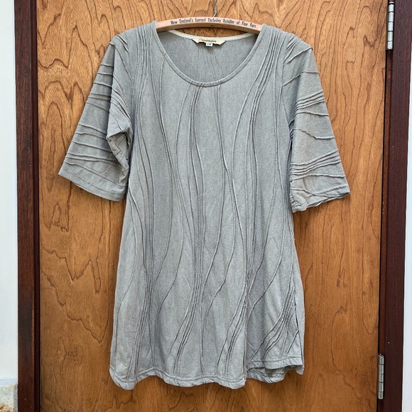 Windhorse | Tops | Windhorse Boho Tunic Tshirt Wavy Knit Size Sm Gray ...